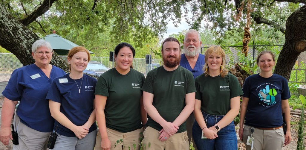 Summer Conservation Interns - Meet Them - Zoos - USA - Texas - Houston ...